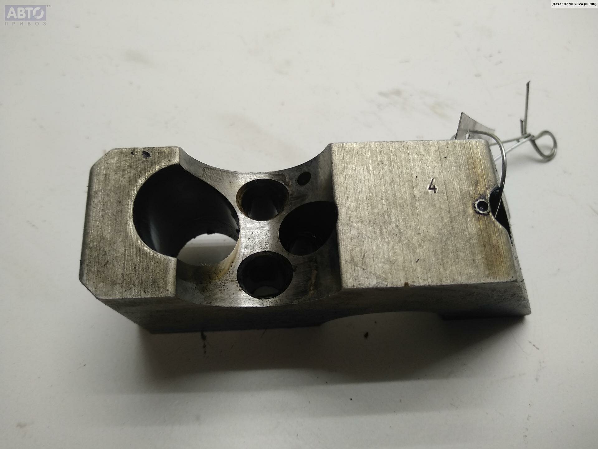 Постель распредвала (бугель) Volkswagen Sharan (2000-2010)