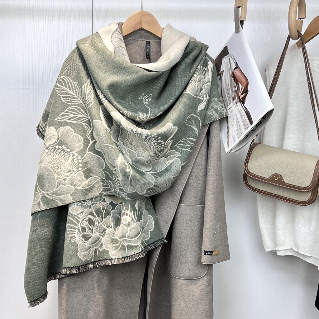 Шарф для женщин