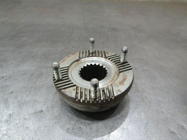 Фланец редуктора переднего моста Iveco Trakker