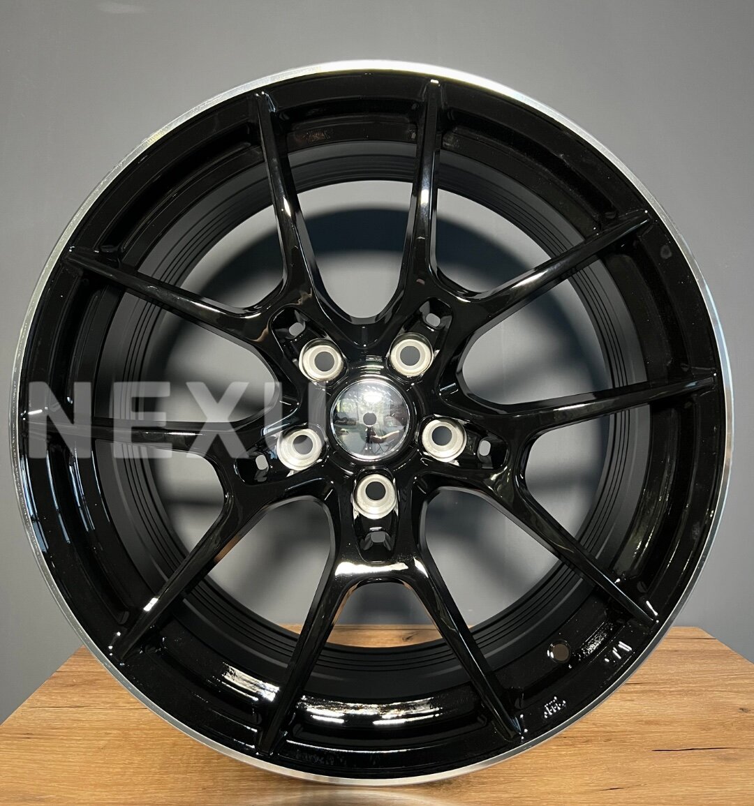 Колесные диски комплект (4 штуки) WC001, R18, 8J, PCD 5x114,3 ET 40, DIA 73,1, Matt Black Light