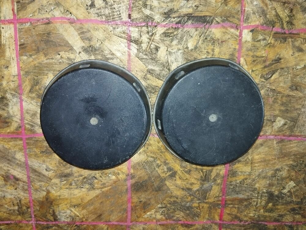 Накладка амортизатора Фольксваген Джетта 2 Б/У с пробегом