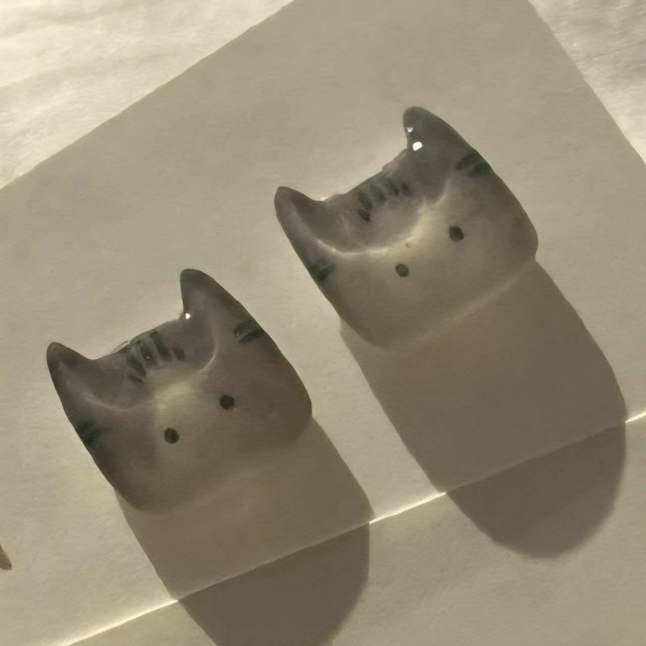 Серьги пусеты, акрил