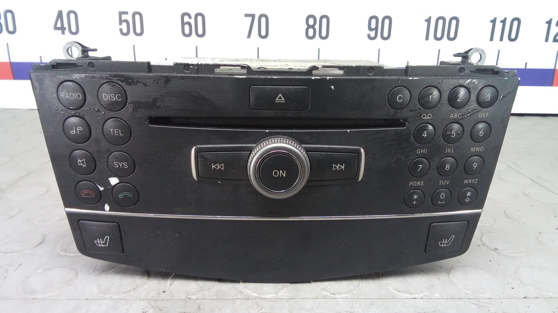Магнитола MERCEDES BENZ C-CLASS W204