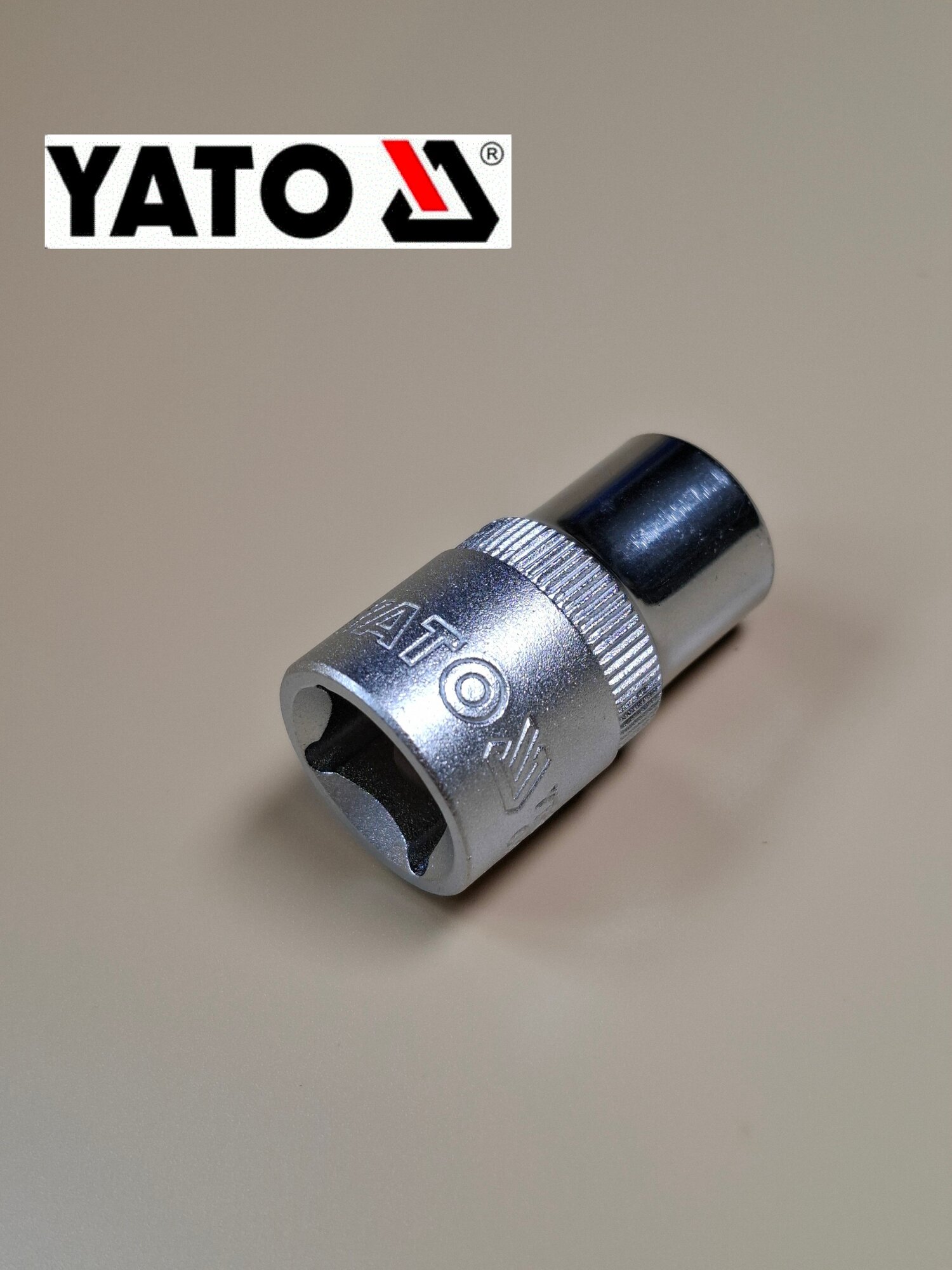 Торцевая головка Yato 1/2" 12 мм арт. YT-1205