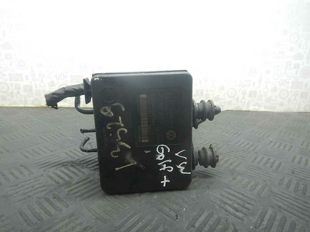 Блок ABS Volkswagen Golf Plus 1K0907379K арт. 342445