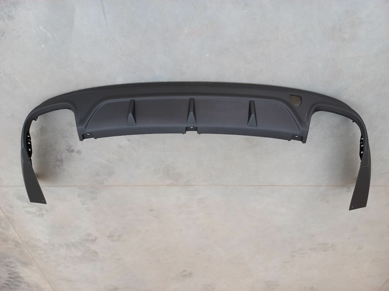 Бампер задний нижняя часть Chery Tiggo 8 [1.5 16V 6AMT внедорожник] 602002640AA