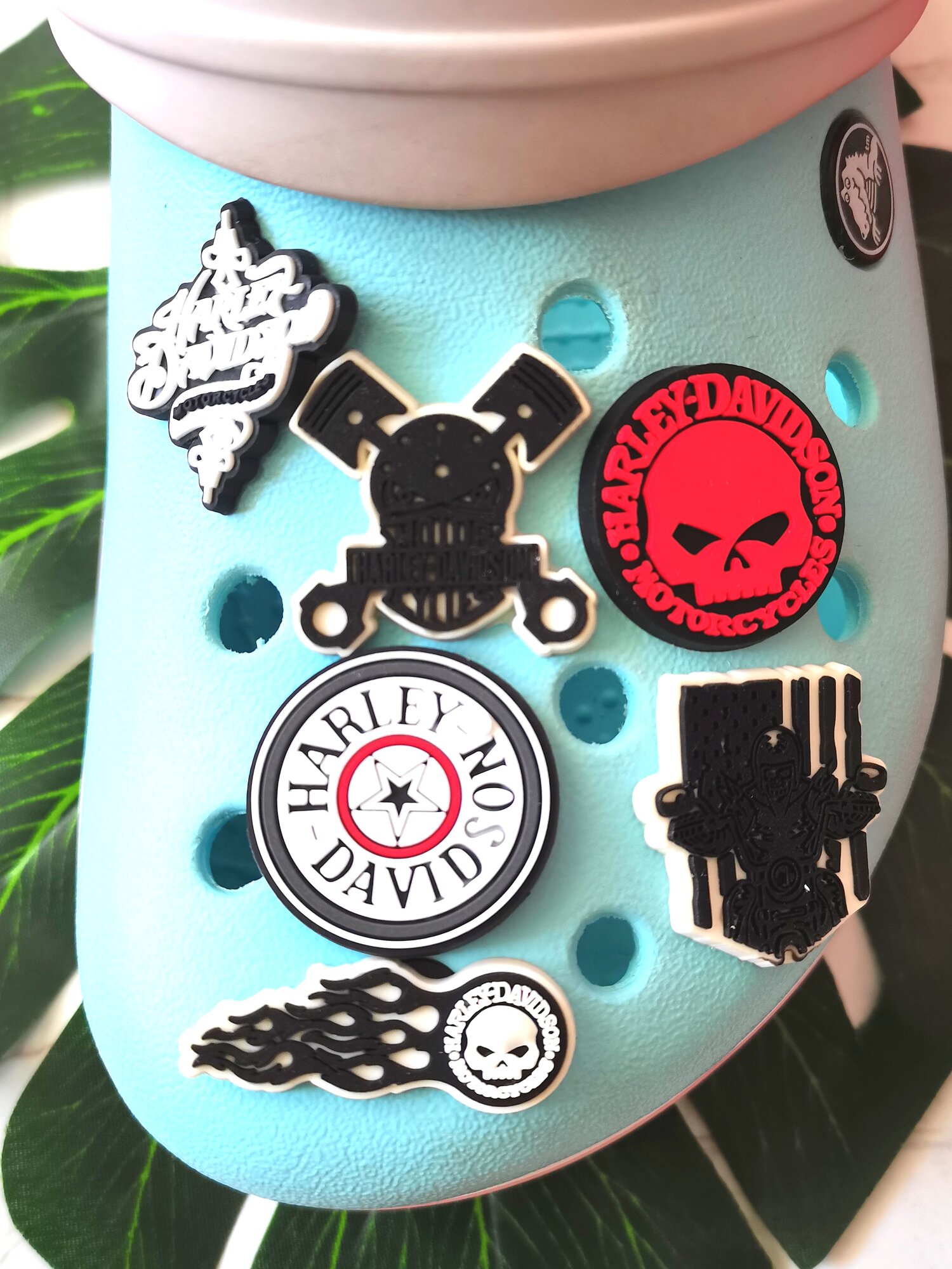 Джибитсы на crocs мужские мотоцикл jibbitz для Crocs Harley Davidson