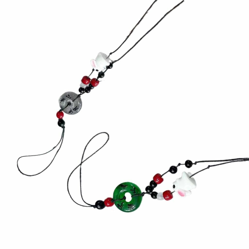 2 части страховочной пряжки с подвеской в виде кролика на шнурке, антикварная подвеска-набор из 2 предметов