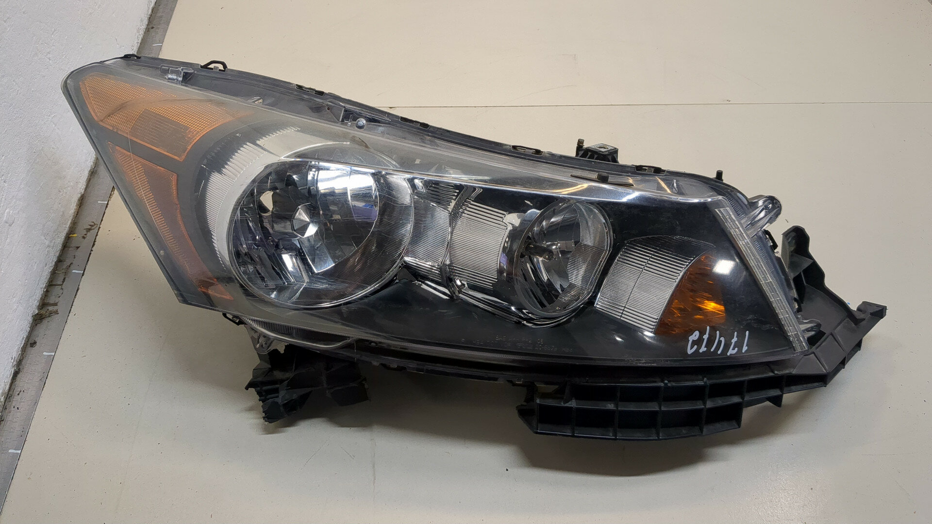 Фара (передняя) правая Honda Accord 8 USA Б/У