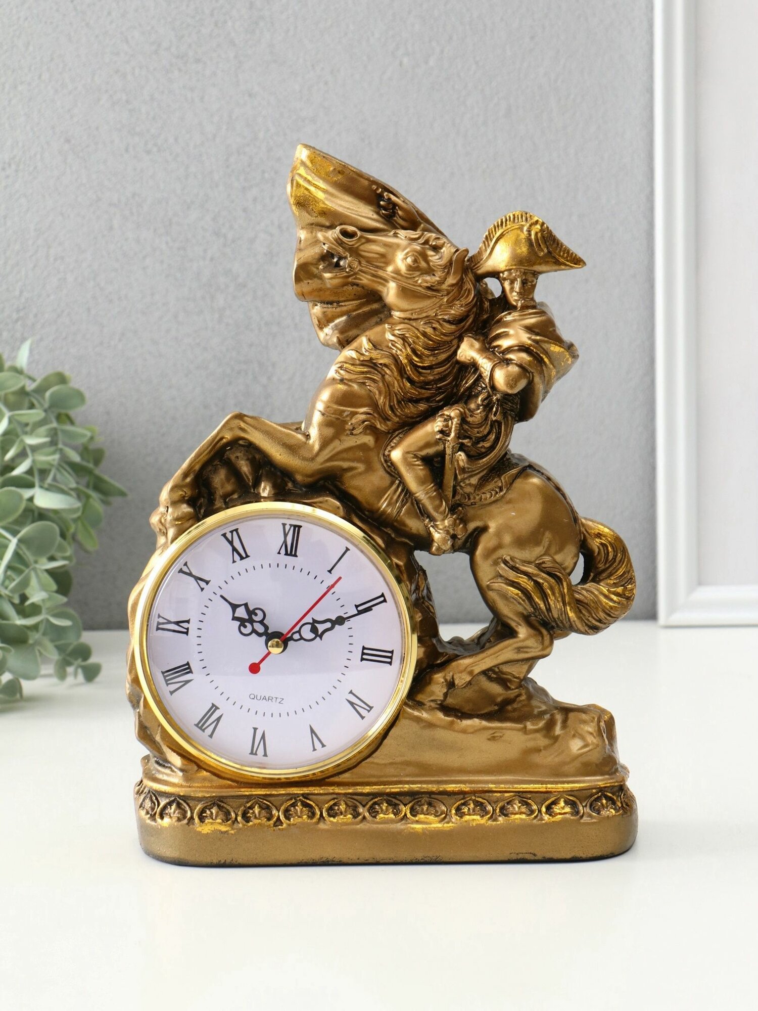 Часы "Всадник на лошади" Н-28см Цвет: Бронза с позолотой