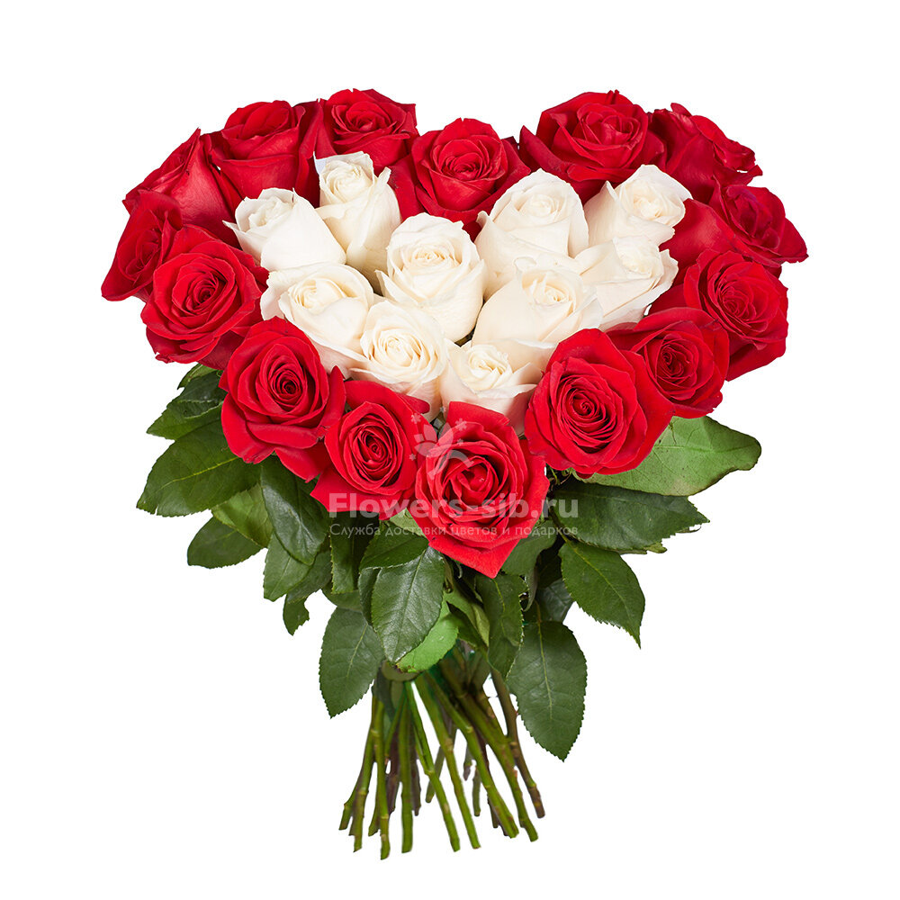 Букет из 25 роз, собранный в виде сердца, оформленный под атласную ленту