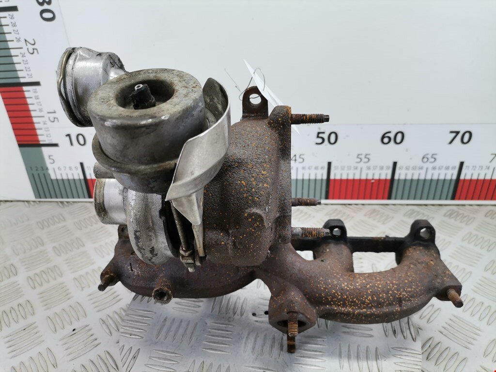 Турбина Volkswagen Polo 4 038253010M арт. 2134185