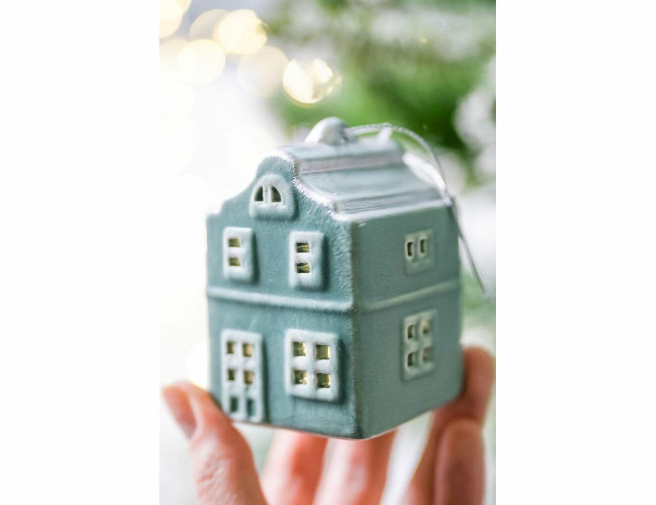 Светящееся ёлочное украшение, фарфор, зелёный, тёплый белый LED-огонь, 8 см, Koopman International