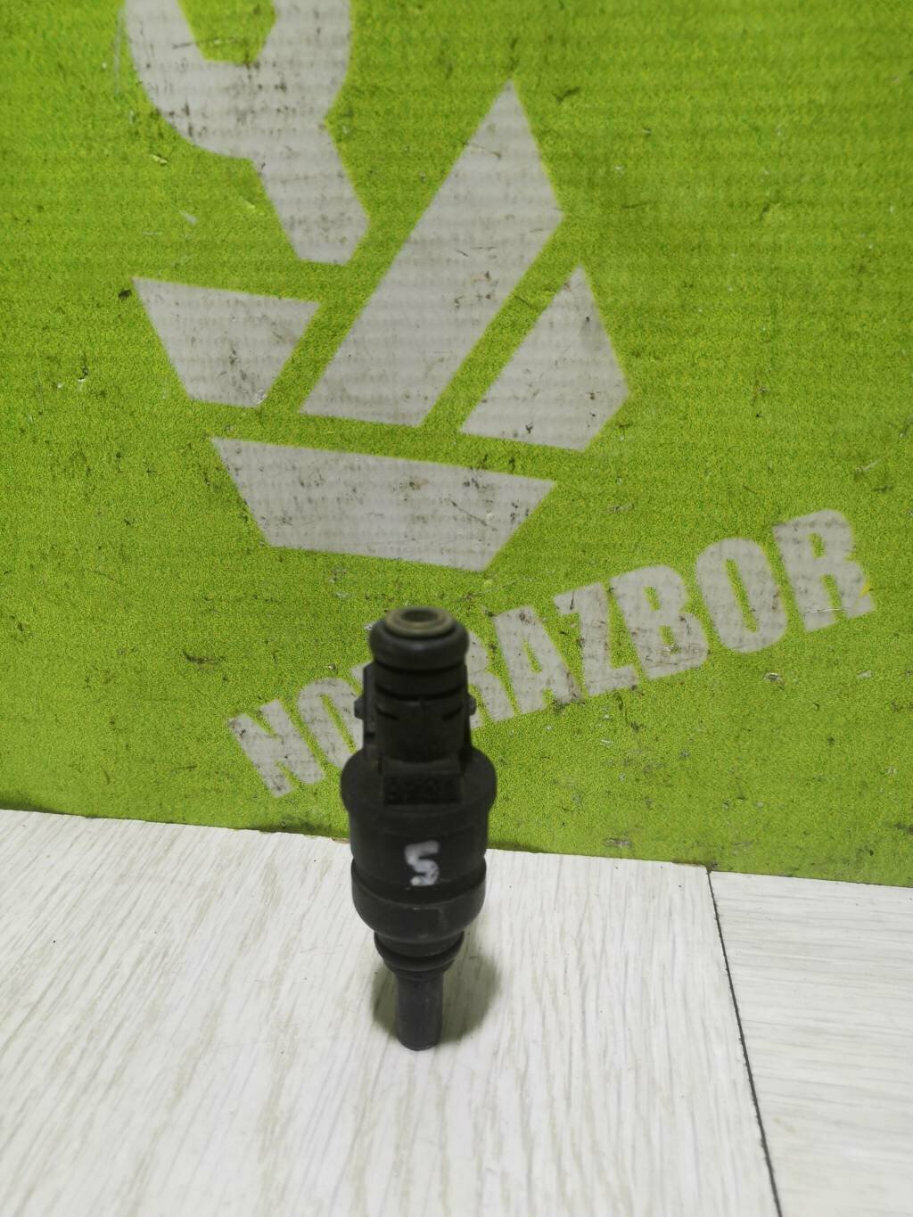 Форсунка инжекторная BMW X3 E83 2004-2010