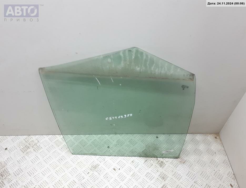 Стекло двери задней правой Volkswagen Golf-4