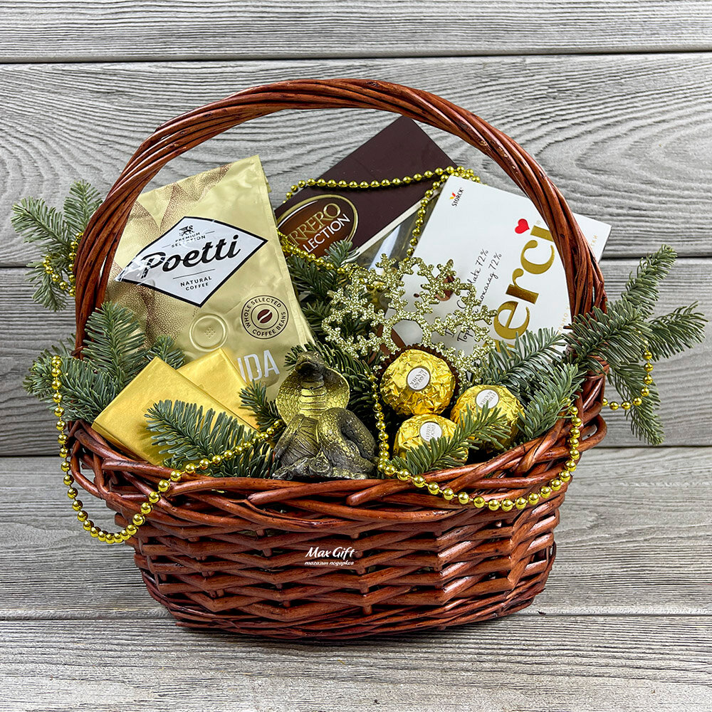 Подарочная корзина на Новый год «Новогодний символ» / Подарки на Новый Год / Подарочный набор на Новый год
