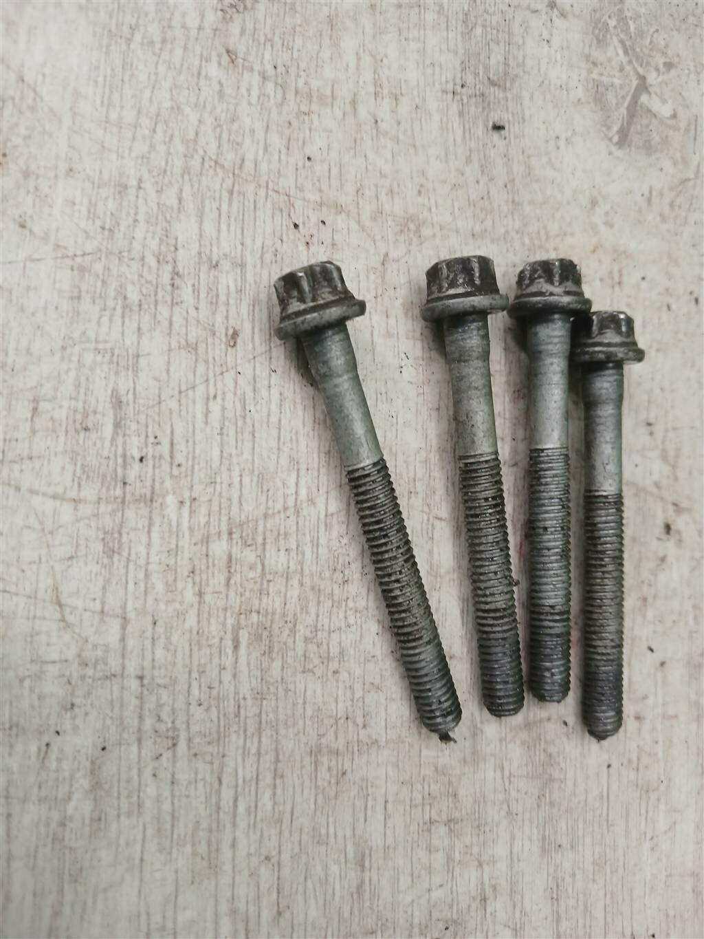 Болт Opel Zafira A 99-05