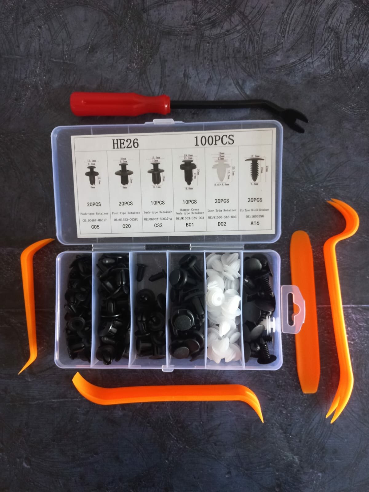 Клипсы для автомобиля универсальные 100 шт. + съемники (5 шт.), в кейсе