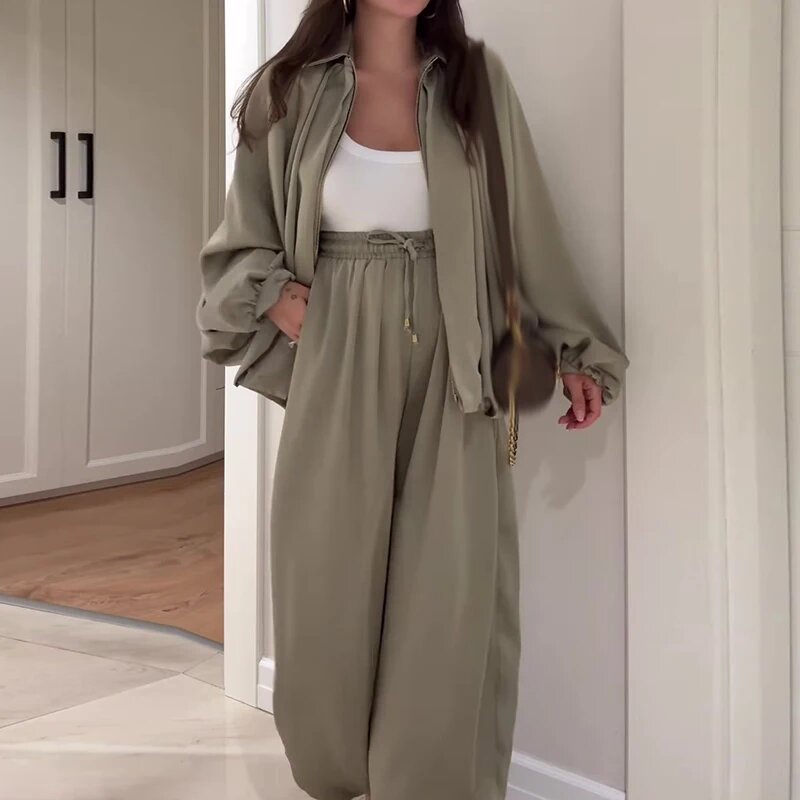 Комплект одежды