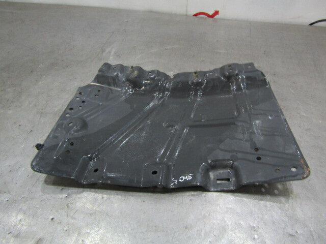 Кронштейн крыла переднего правого Scania 6-series