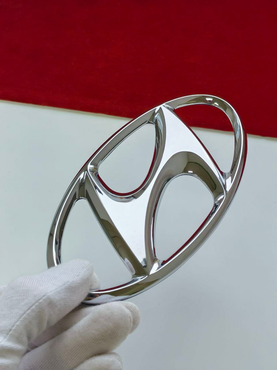 Эмблема Hyundai 145мм, шильдик Хендай 1шт.