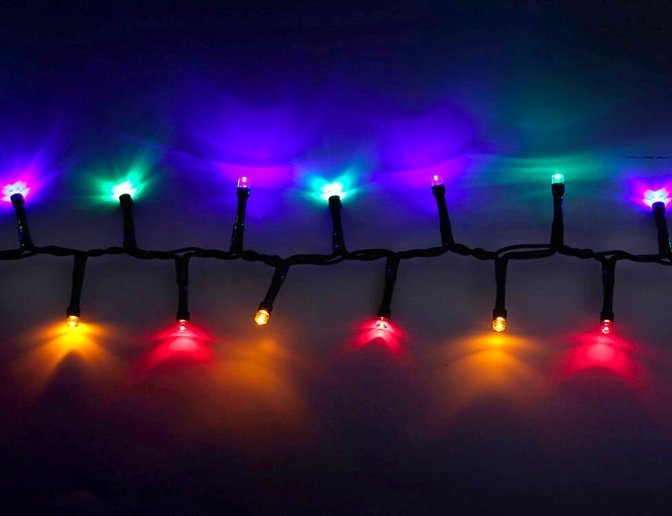 Светодиодная гирлянда на батарейках Luca Snake 4 м, 200 разноцветных LED ламп, зеленый ПВХ, таймер, IP44, Edelman, Luca