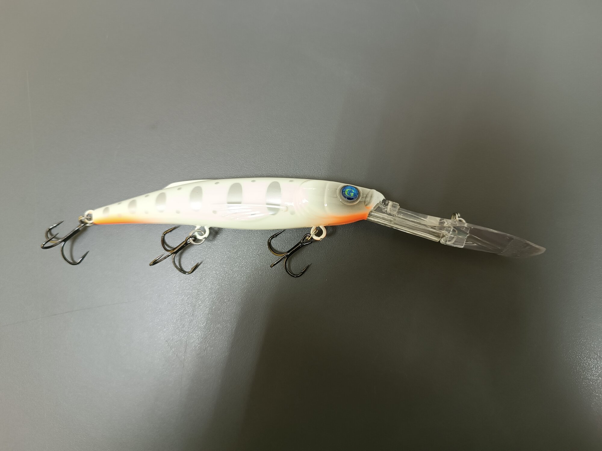 Воблер German GG TRON 120, цвет С253, 120 мм, 27 гр, плавающий, 5-8 м