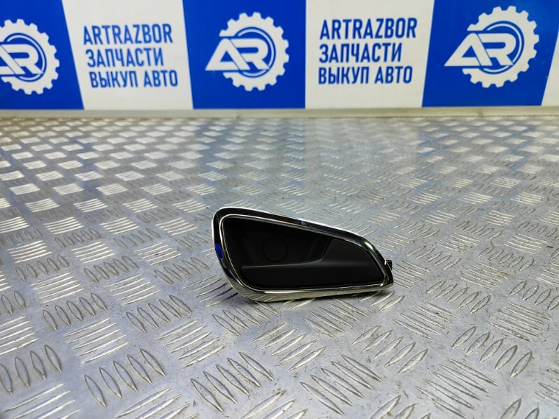 Б/У Ручка двери задней внутренняя правая Ford Focus 3 / Форд Фокус 3 1.6 IQDB 105 Л.С. хэтчбек 2011