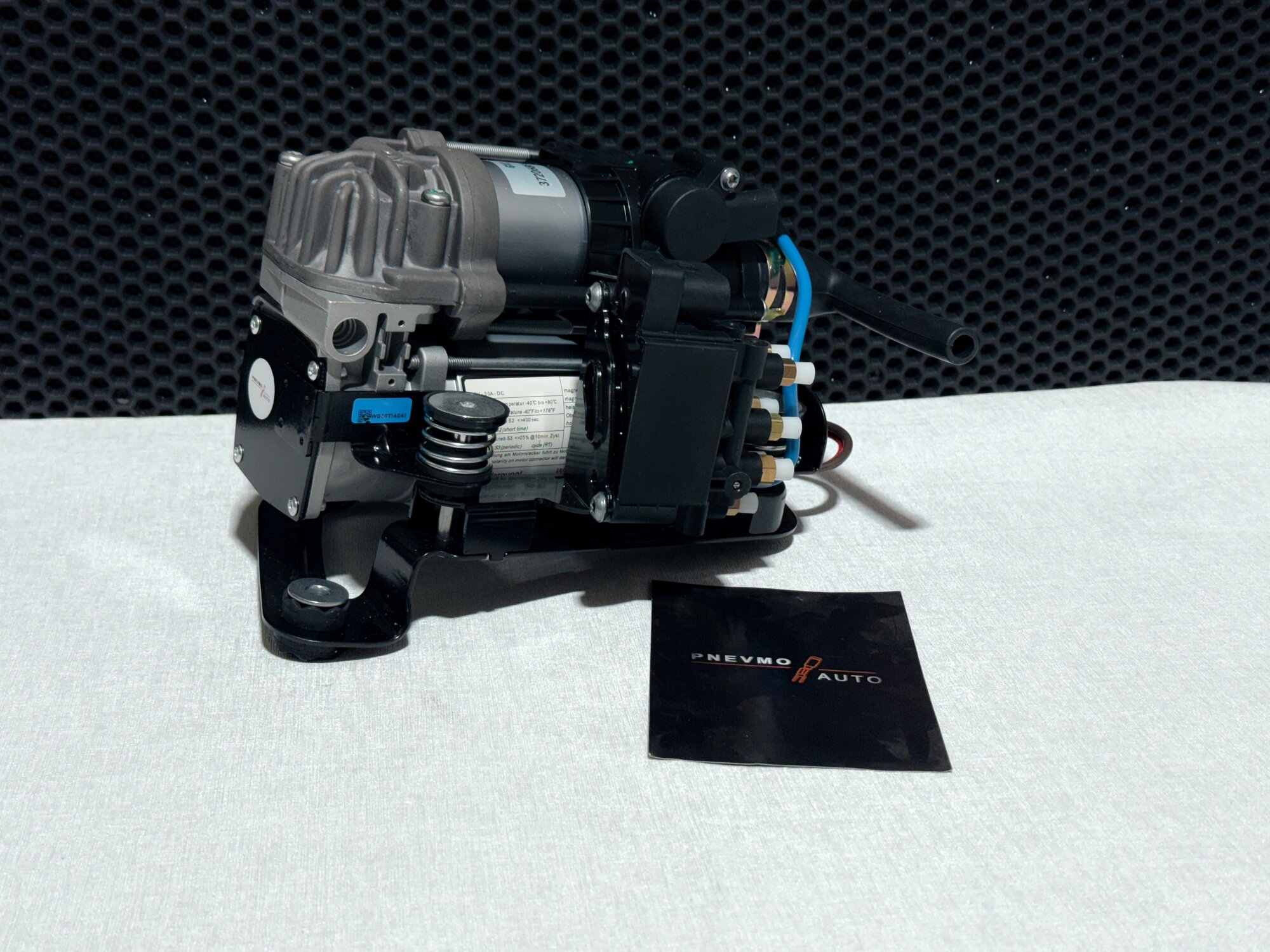 Компрессор BMW 7 series G11 G12 c блоком клапанов PNEVMO AUTO