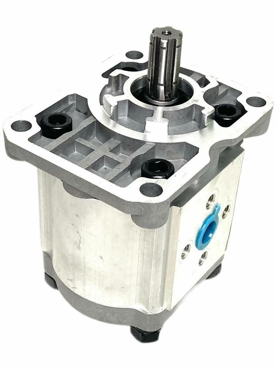 Насос шестеренный НШ16М-3 правый (6 шлиц.)