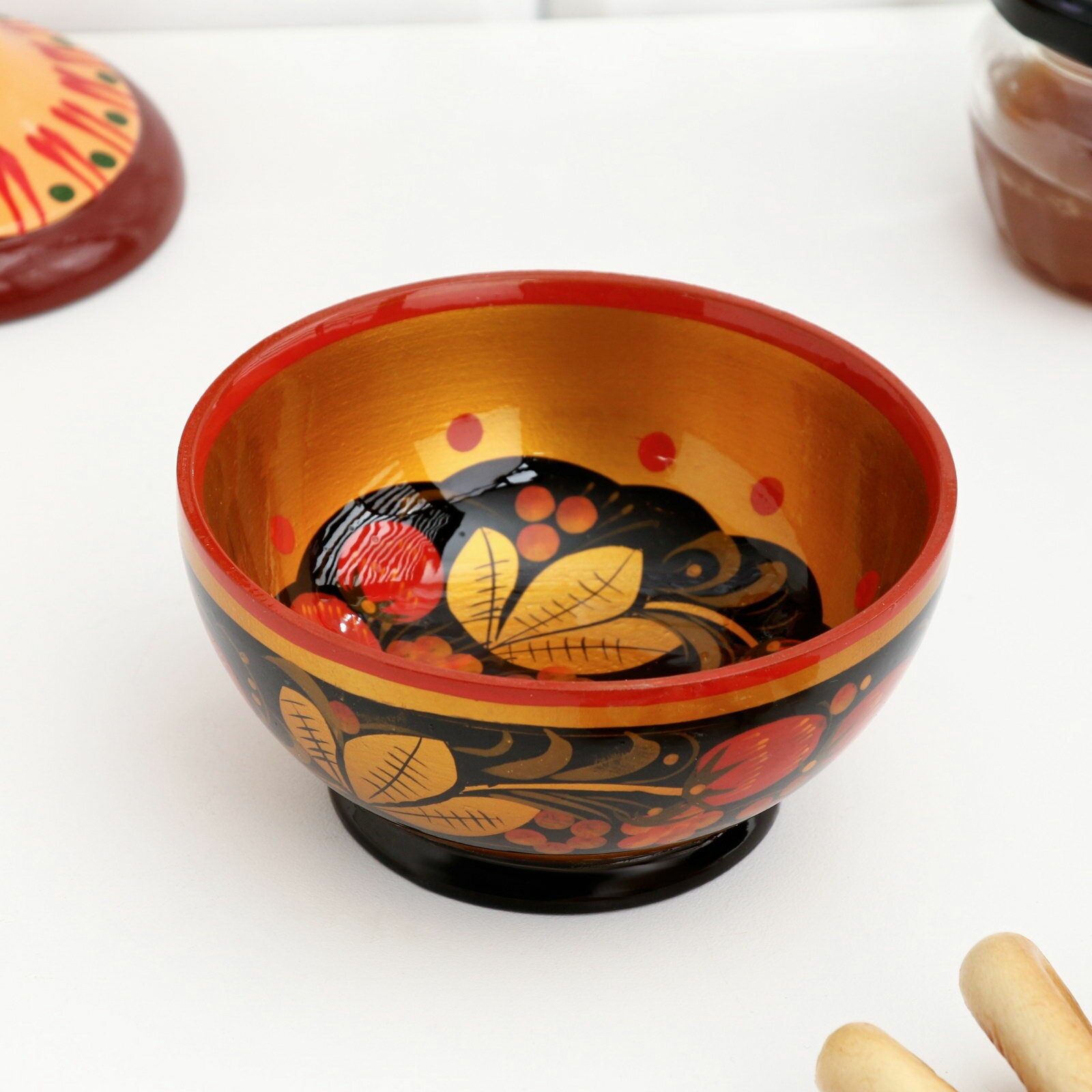 Чашка деревянная хохлома "Ягодка", цвет: разноцветный, вид дерева: берёза