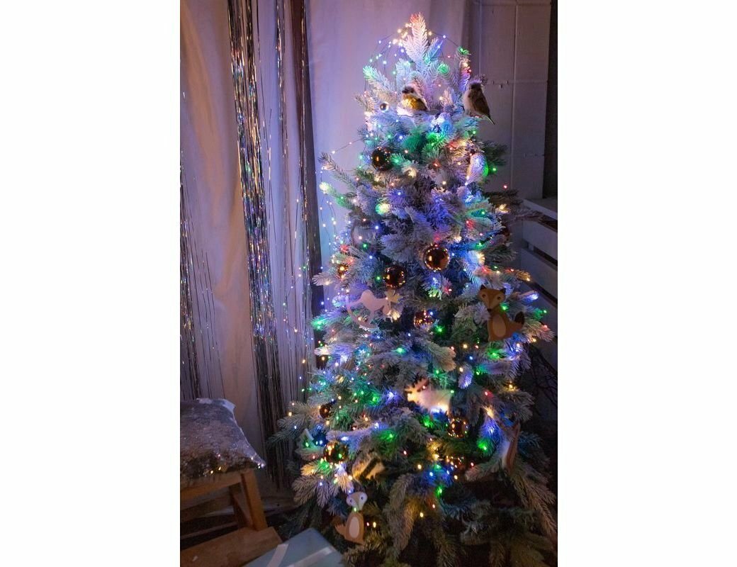 Электрогирлянда звёздный ёлочный дождик, 832 разноцветных мягких (Soft) микро LED-огня, 16*2.4+5 м, зелёная проволока, уличная, Kaemingk 496148