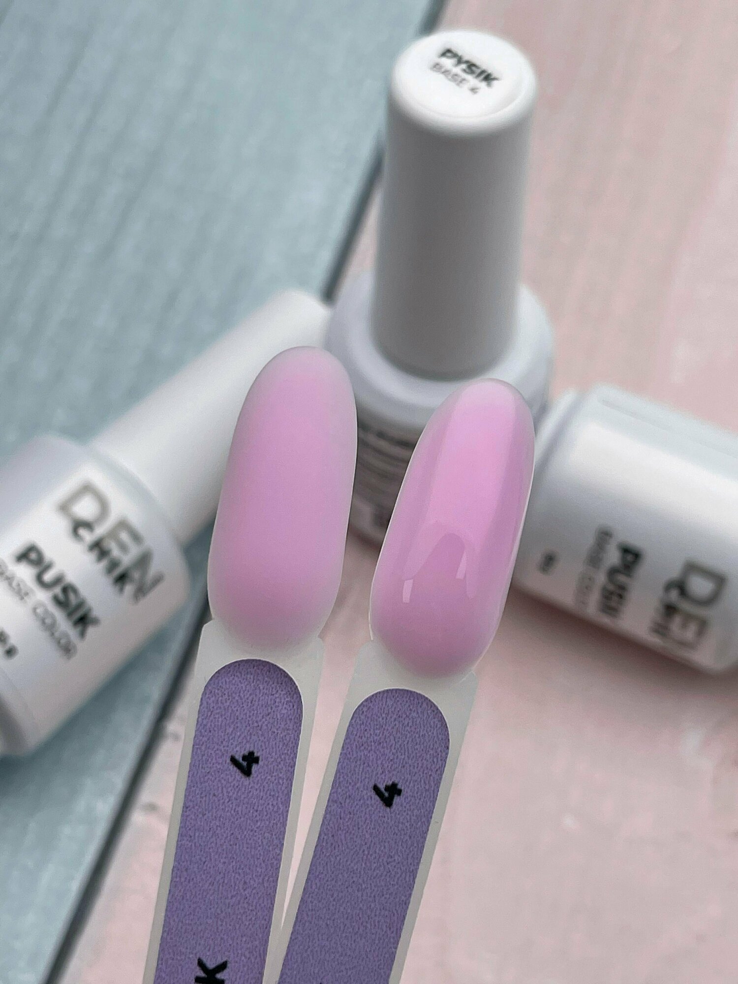 Color base Pusik. Камуфлирующая база для гель-лака. Оттенок 4.