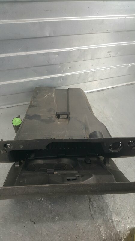 Бардачок Ford Focus CB4 2008- 2011 4M51A06044