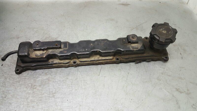 Крышка клапанов Mitsubishi Galant EA1A 4G94