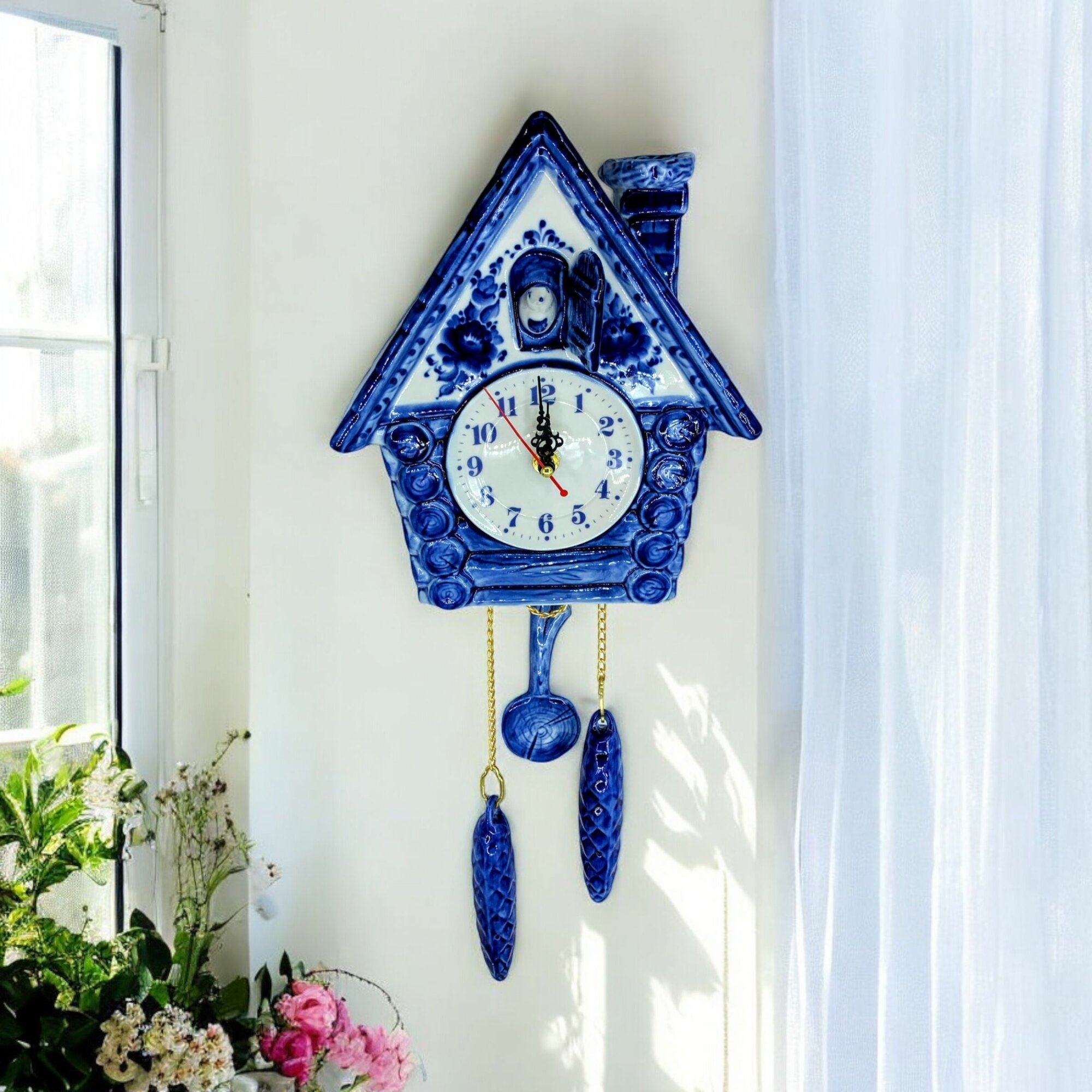 Часы настенные "Кукушка" 21х9х25 см гжель фарфор ручная работа