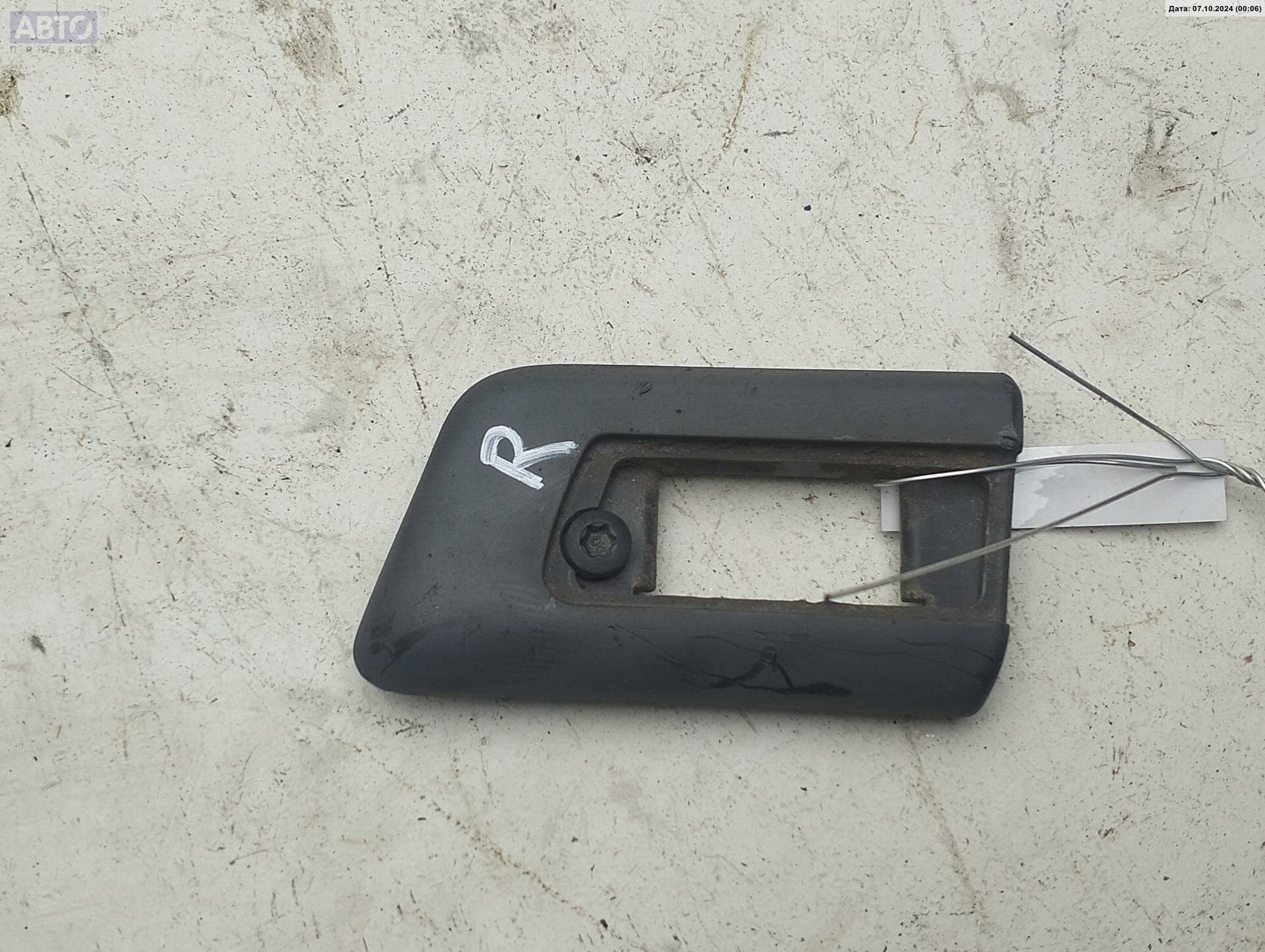 Молдинг крыла переднего правого Peugeot 406