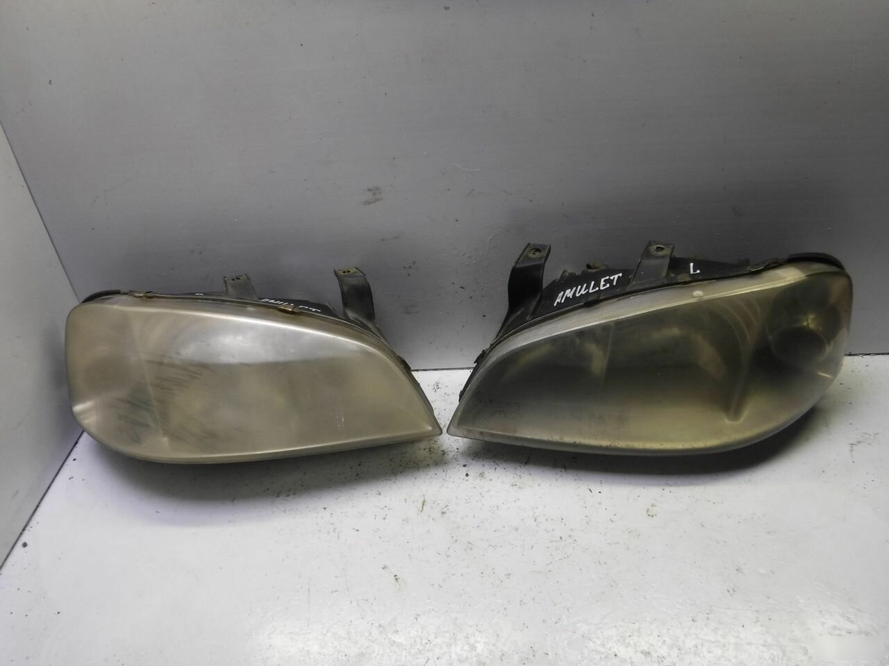 Фара Chery Amulet (A15) A15 (2003—2010) A153772020BA A153772010BA