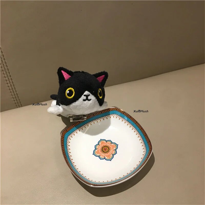 Плюшевый кот Xuleplush 9 см, брошь, белый
