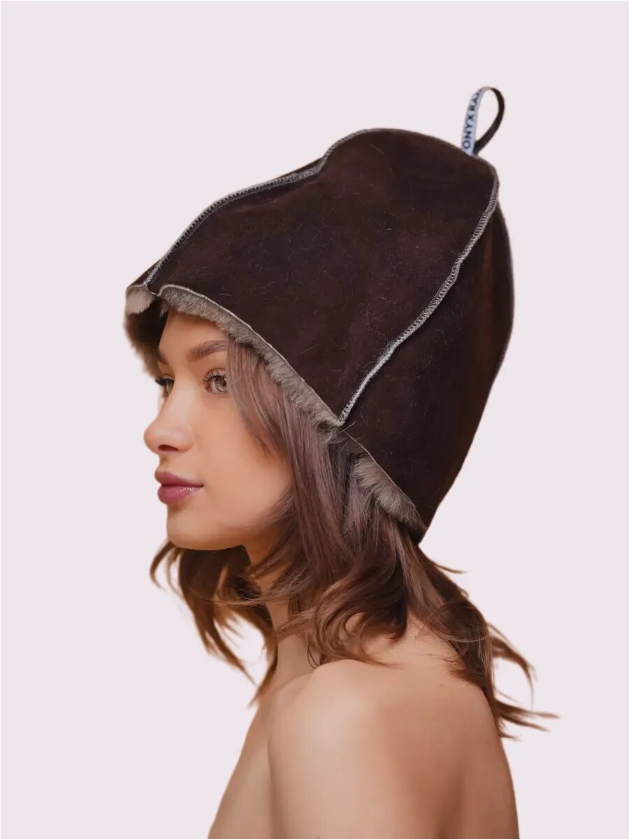 Шапка для бани и сауны из овчины