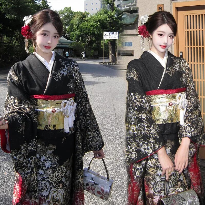 Женское традиционное японское кимоно Risbrdfly G