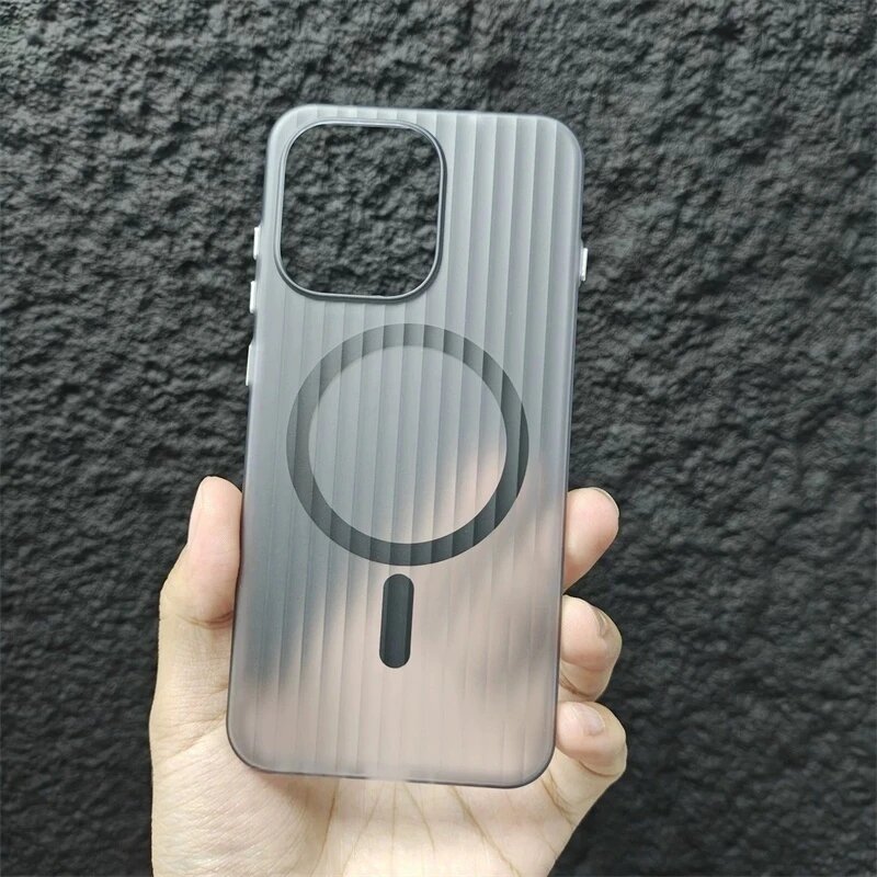 Матовый черный чехол MagSafe для OnePlus 15