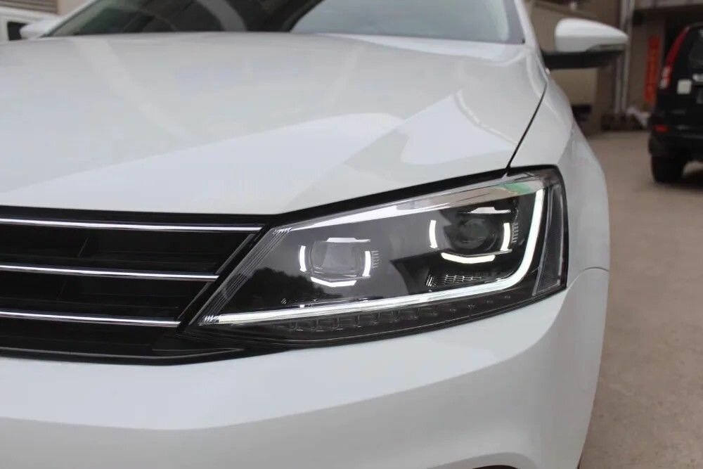 Фары автомобильные