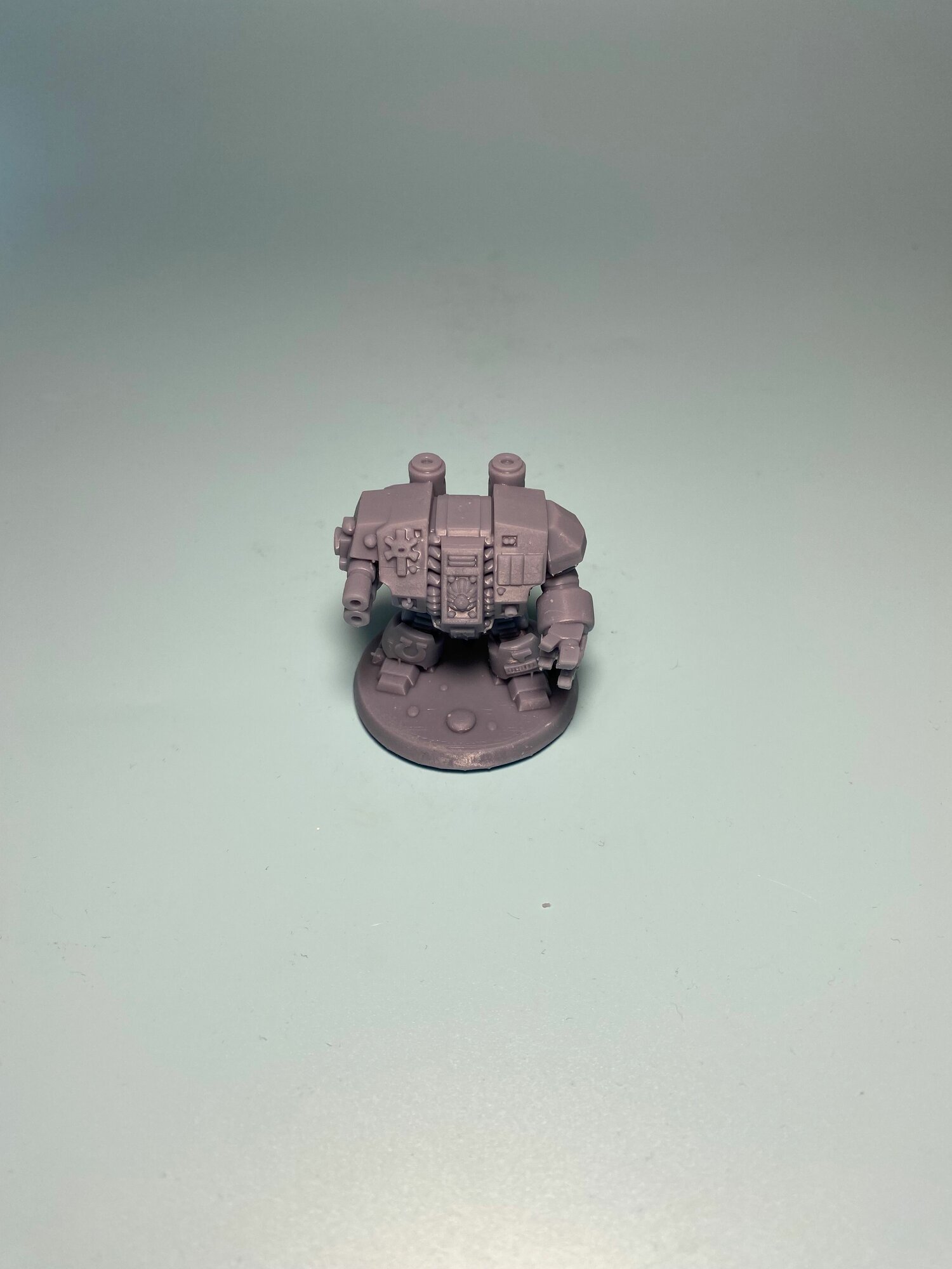 Дредноут Warhammer 40K миниатюра для покраски, 4 см