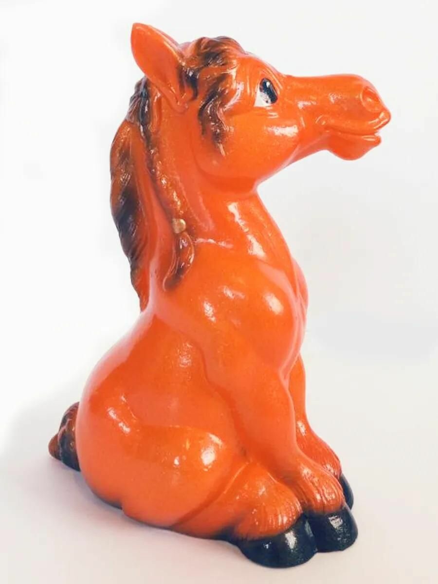 Фигурка из пенопласта Туендатская сувенирная мастерская декоративная "Лошадка" оранжевая, h 19 см