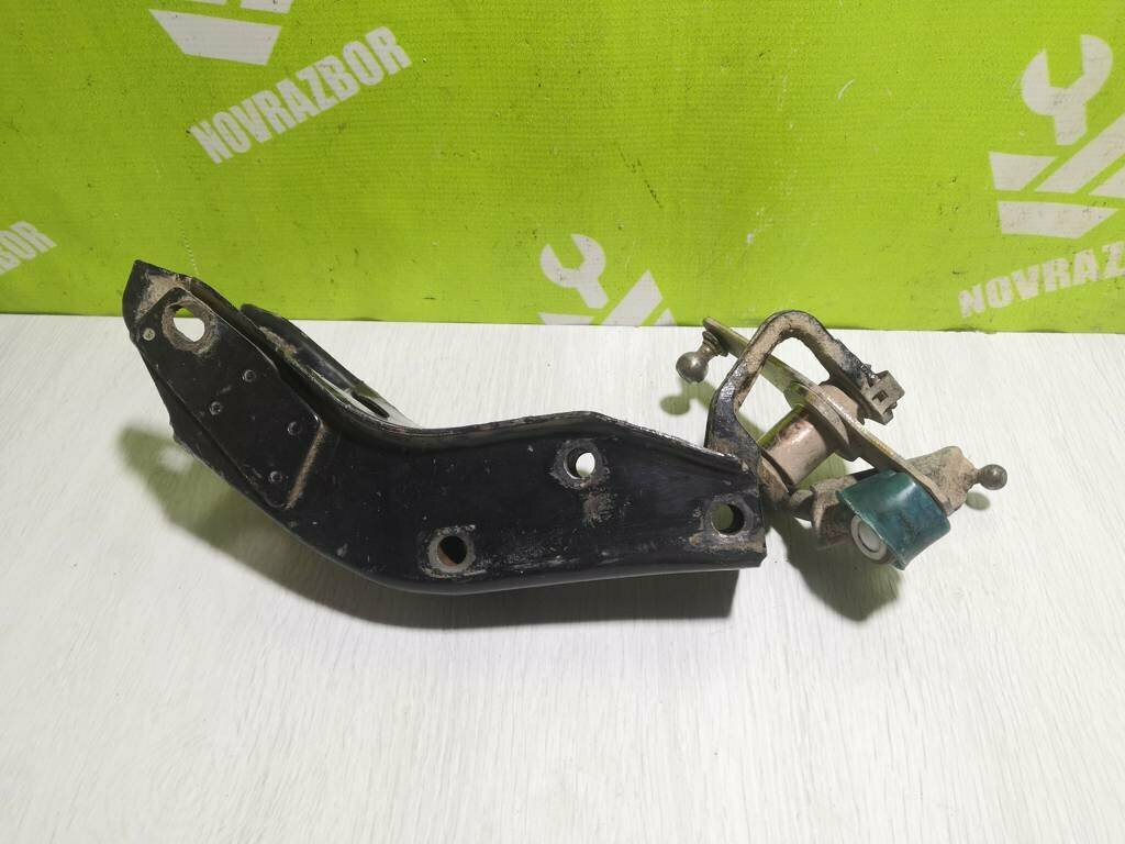 Механизм выбора передач Daewoo Nexia 95-16