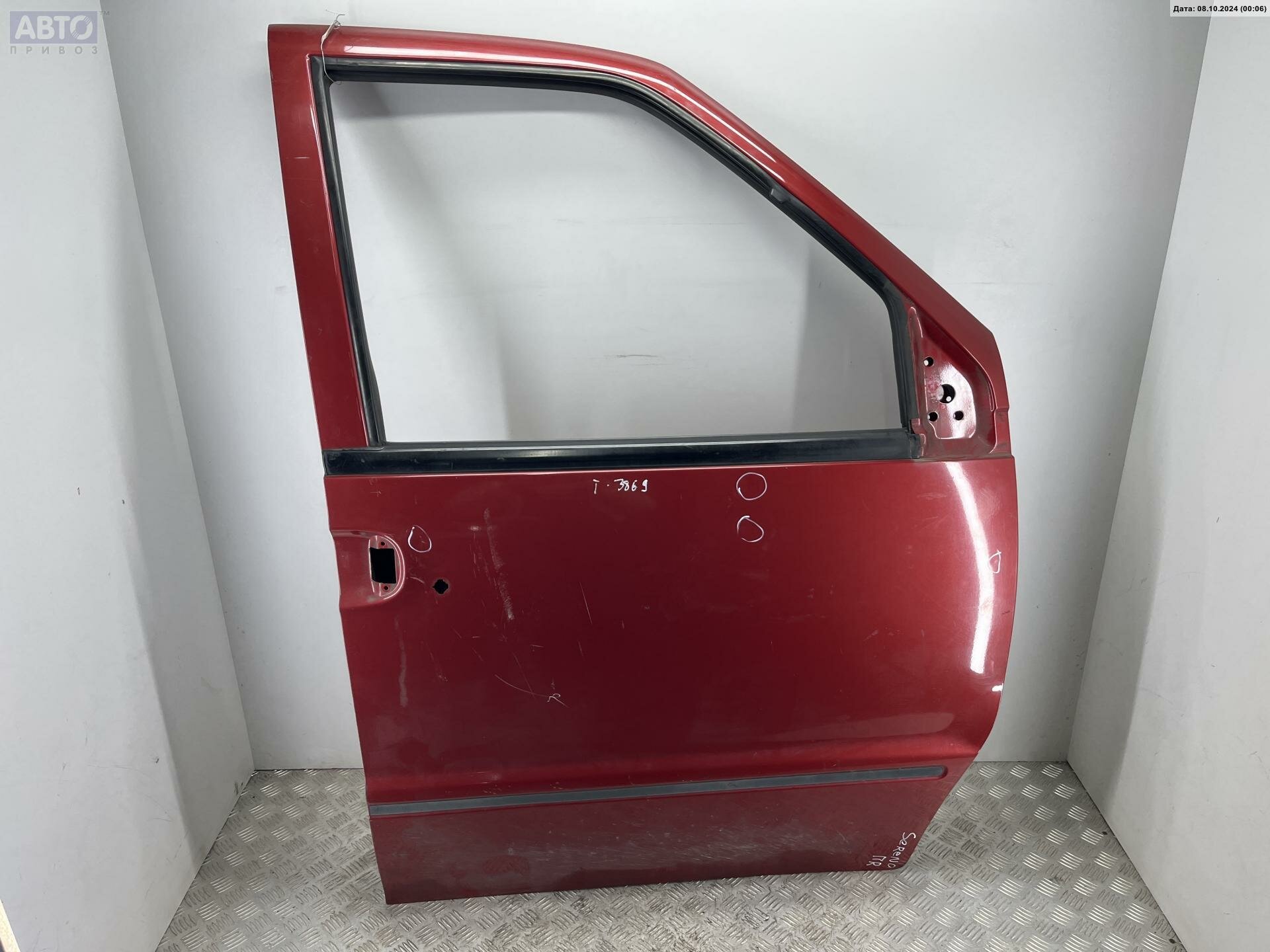 Дверь боковая передняя правая Nissan Serena