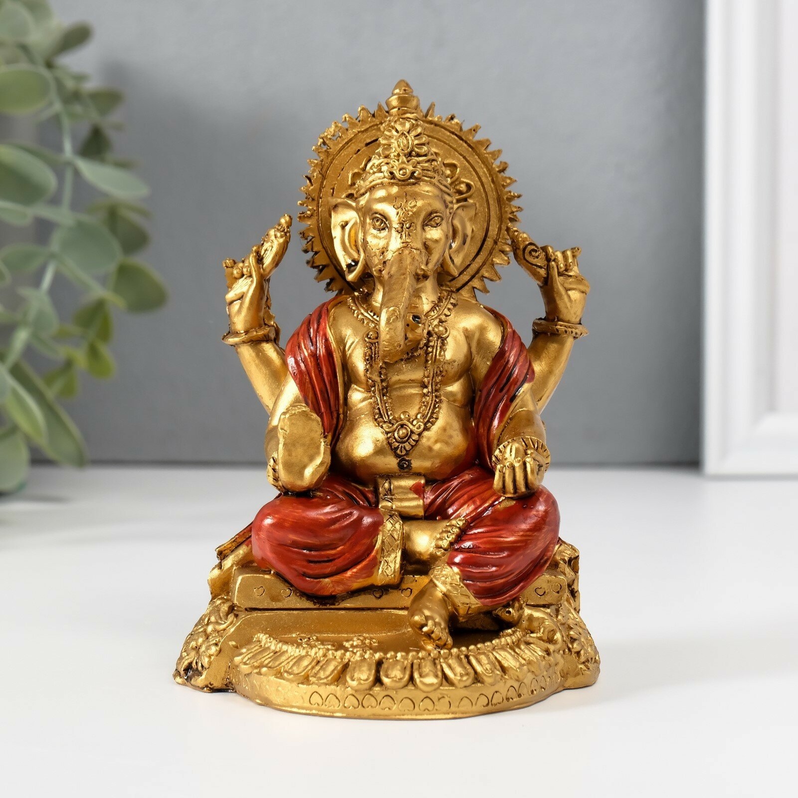 Нэцкэ Сима-ленд "Ганеша в красном одеянии", полистоун, 6,5x8,3x11,5 см