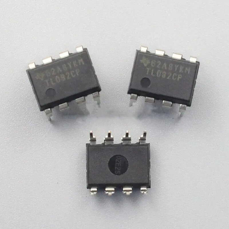 TL082CP, Универсальный, 2-х канальный операционный усилитель с полевым входом DIP-8. 5 штук.