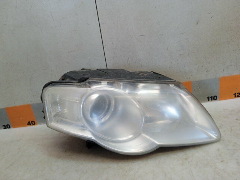 Б/У Фольксваген Пассат Б6 Фара правая Volkswagen Passat 2007 B6, 3C2 342705 VAG арт. 3C0941006AA